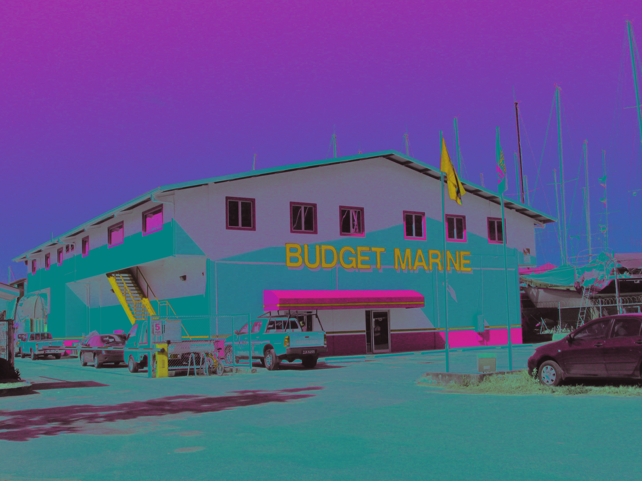 Budget Marine Trinidad - Budget Marine