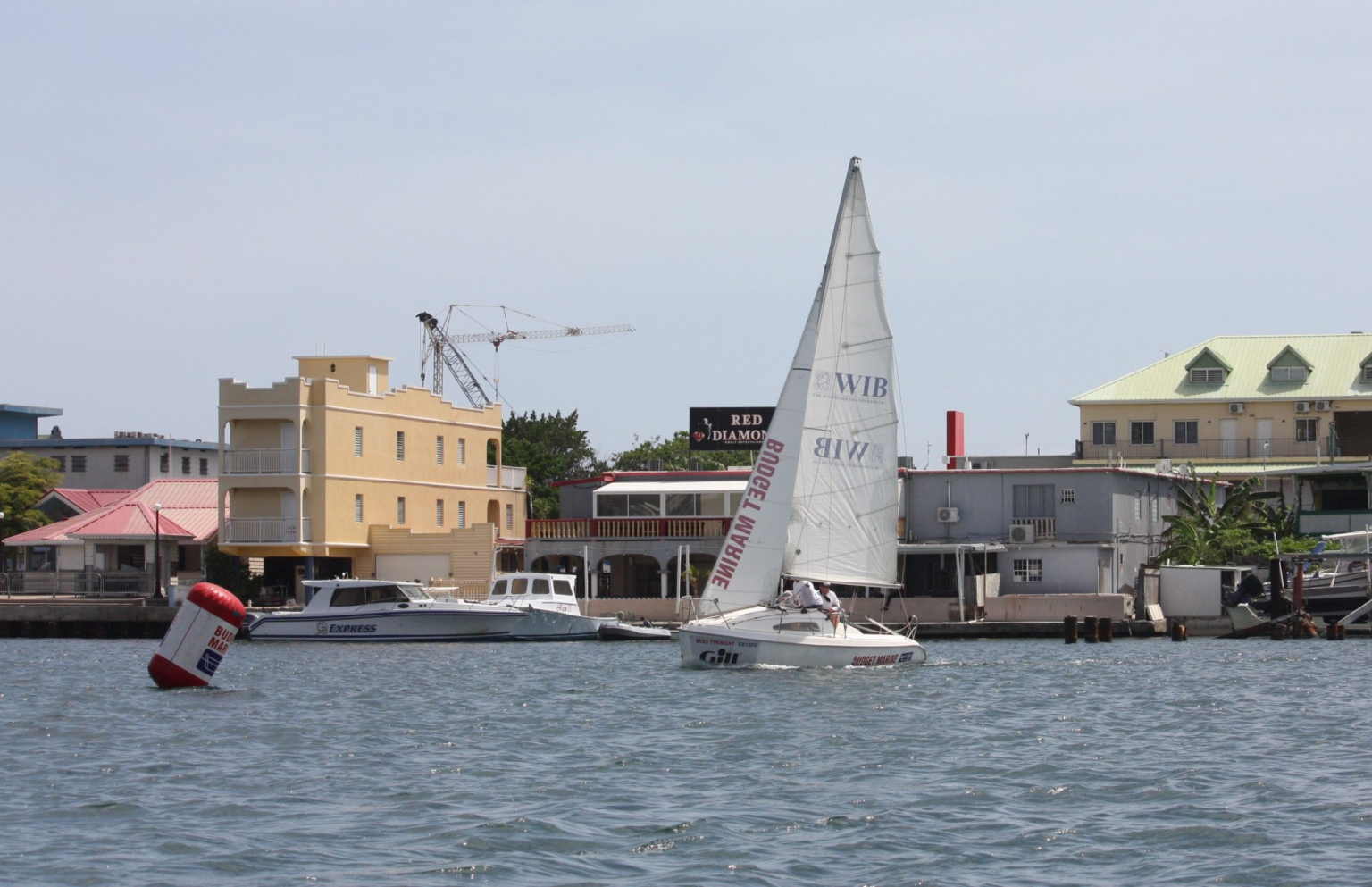 30 teams sailed in the Budget Marine St. Maarten National Dinghy ...